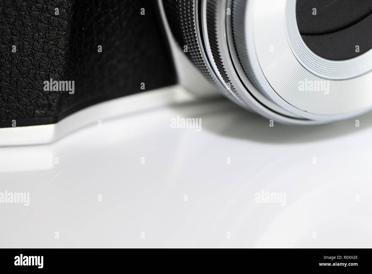 Mirrorless dslr hi-res stock photography and images - Alamy