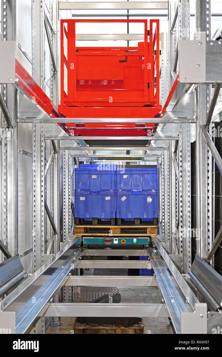 Automated storage and retrieval system in warehouse hi-res stock ...
