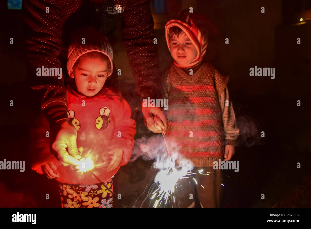 Kashmiri Hindu children light firecrackers during Diwali Festival ...
