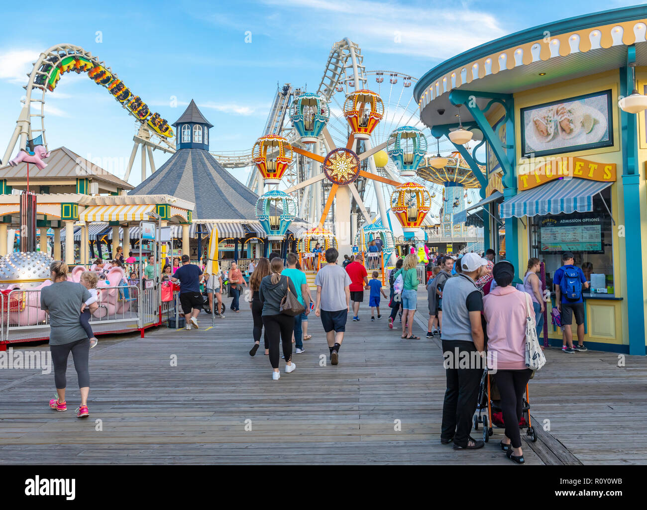 Teen boys vacation fun hi-res stock photography and images - Alamy