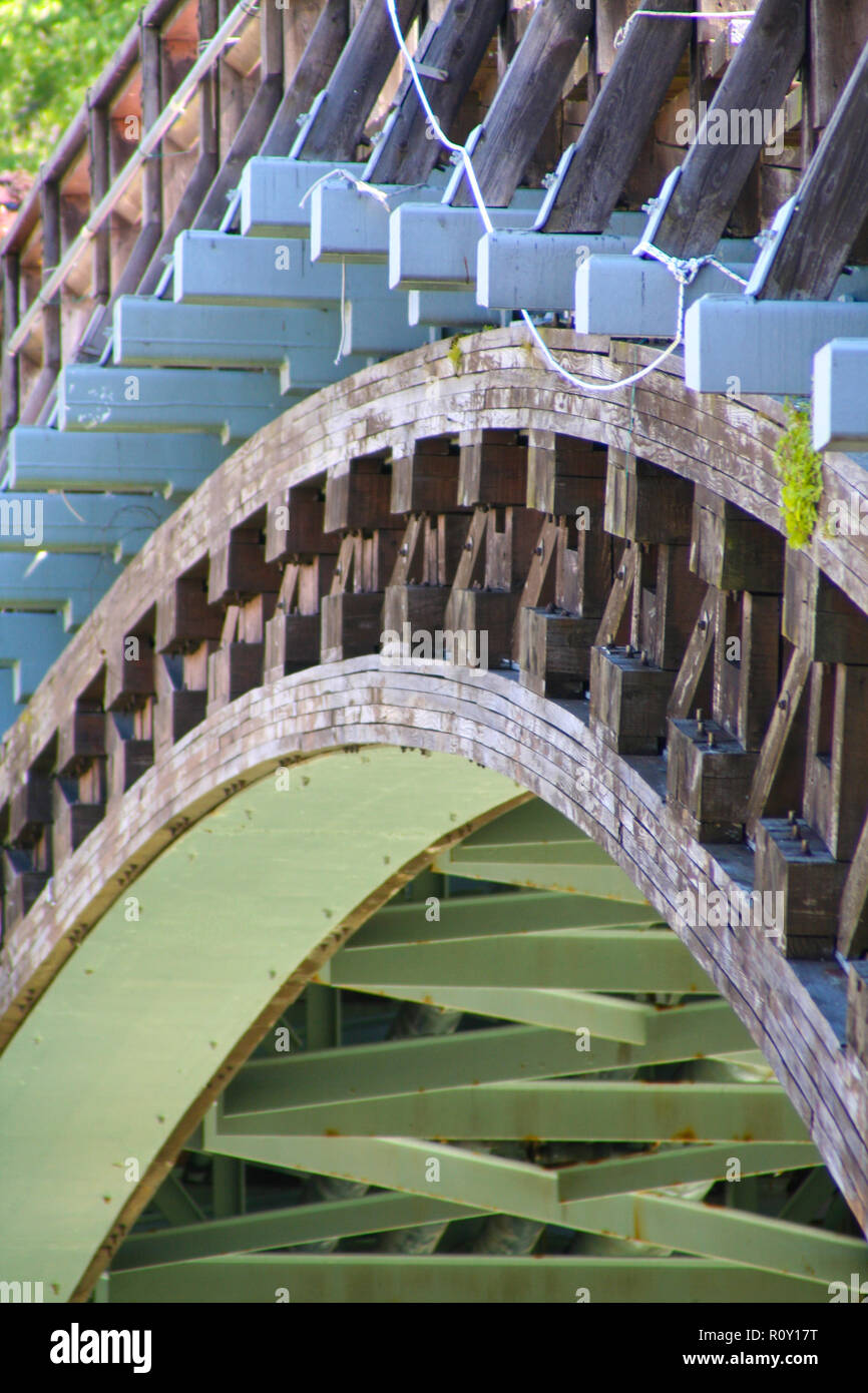 Venice, Ponte dell'Accademia, detail of the structure Stock Photo - Alamy