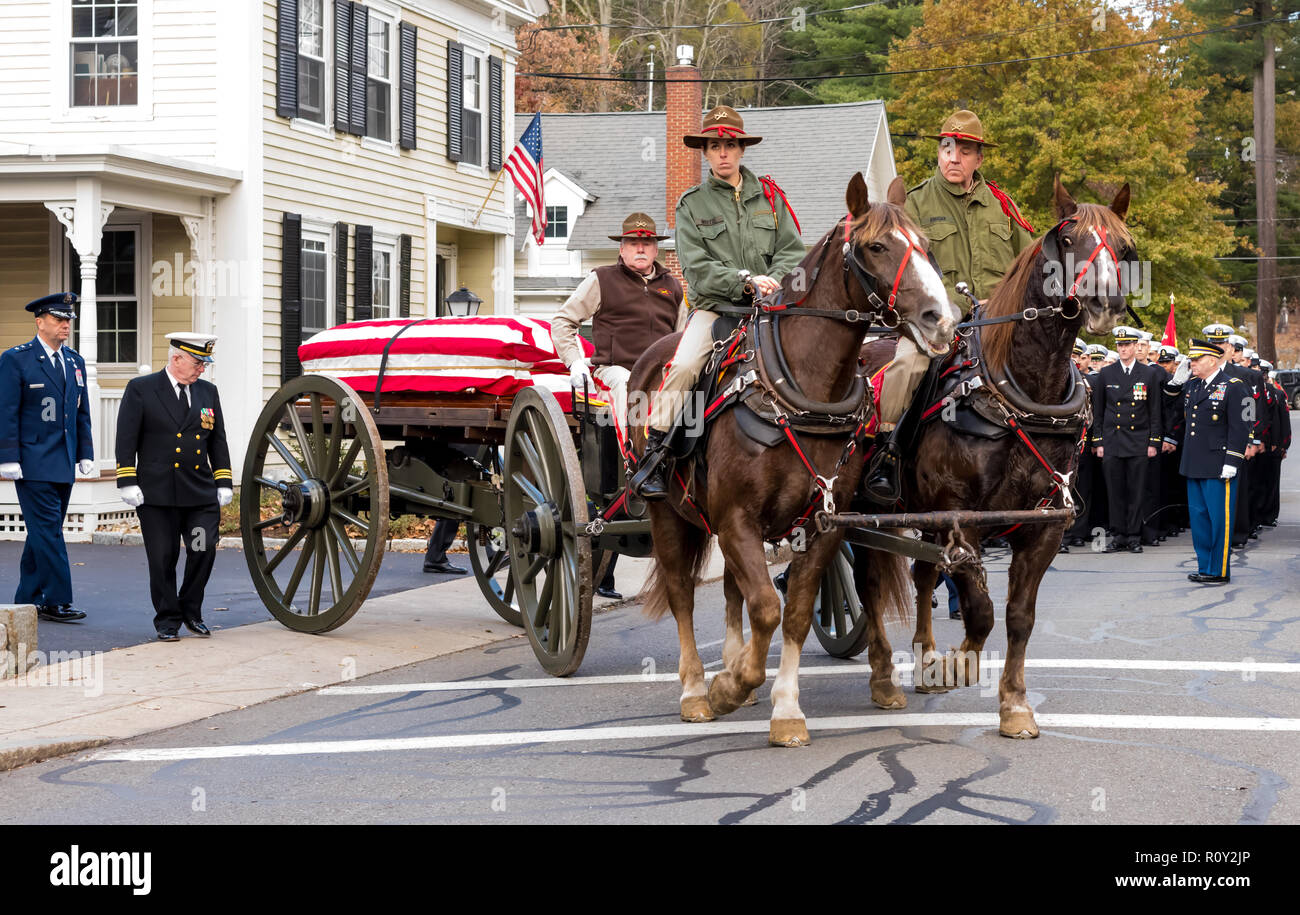 Military funeral procession at the Holy Family Parish in Concord, Mass ...