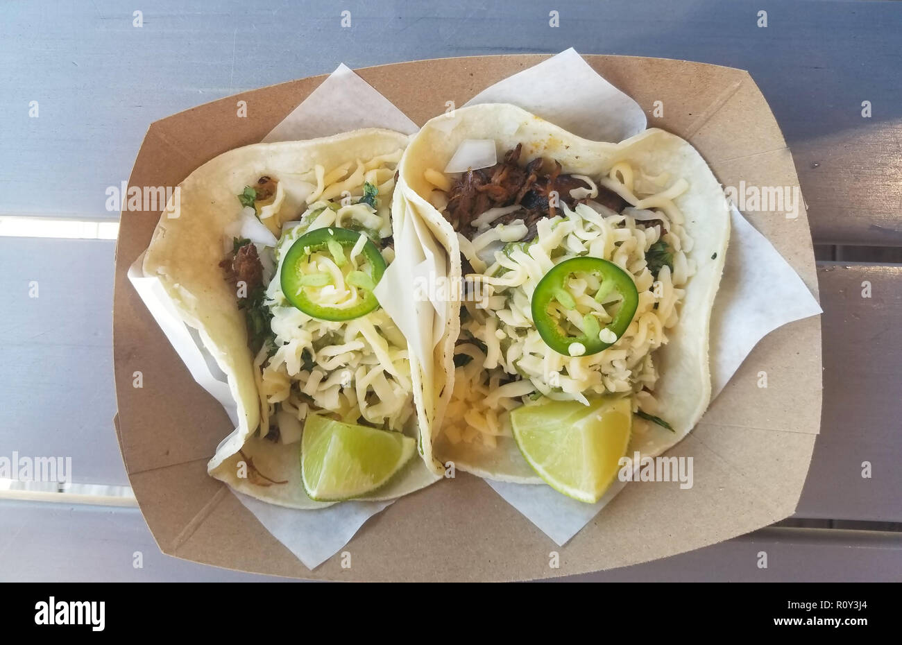 Basket tacos hi-res stock photography and images - Alamy