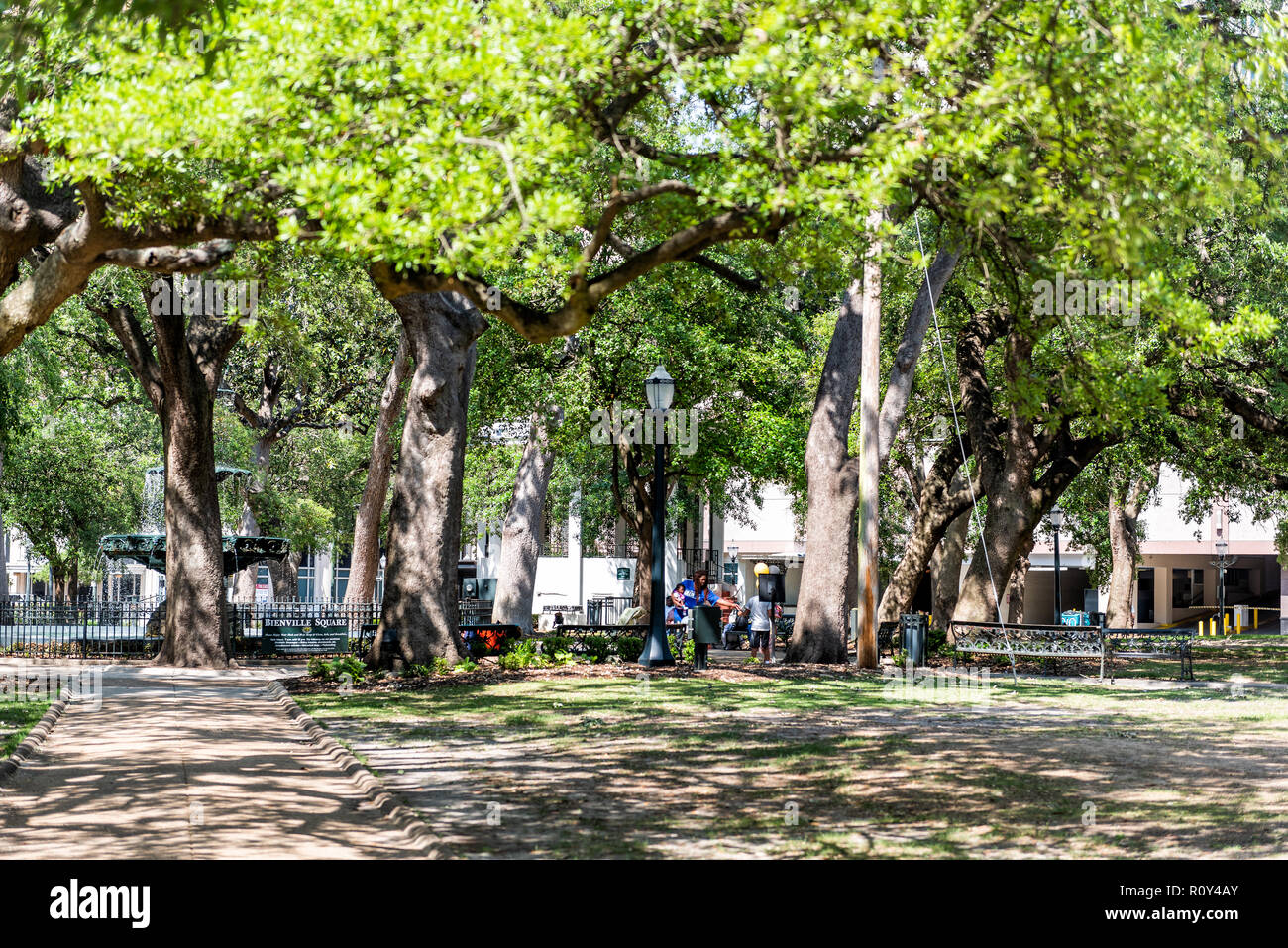 Mobile alabama downtown people hi-res stock photography and images - Alamy