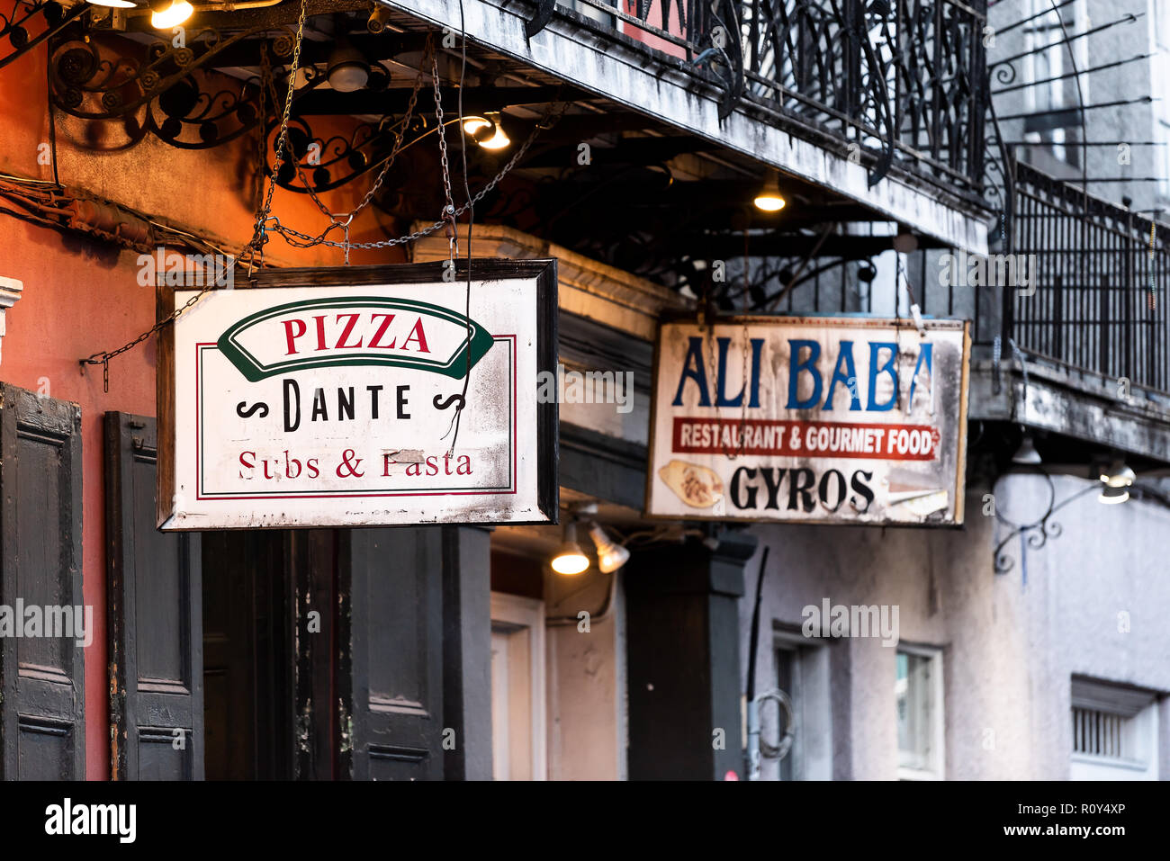 Old Vintage Restaurant Signs La Stock Photos & Old Vintage Restaurant ...