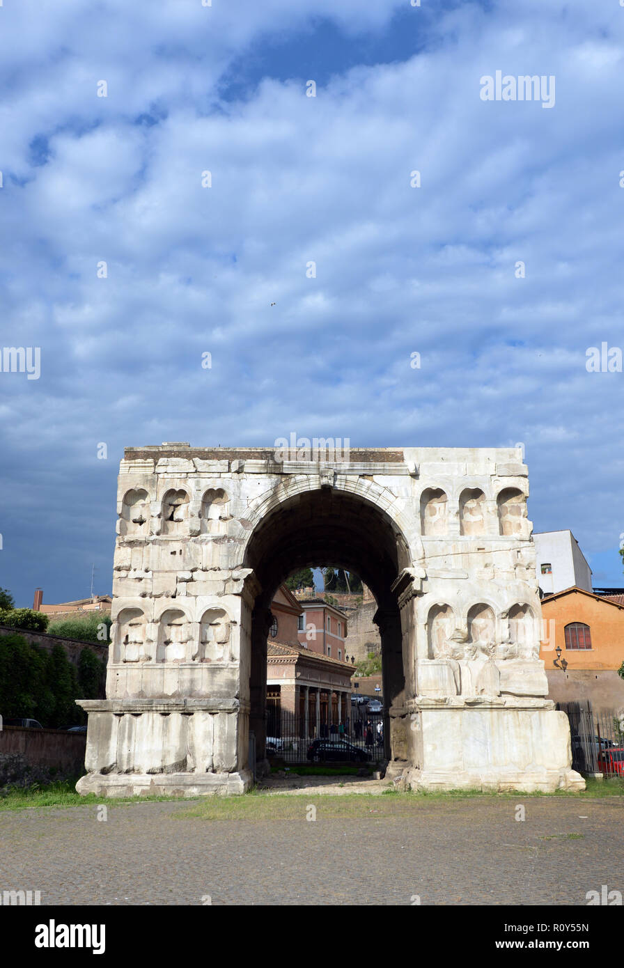 Marble arch rome hi-res stock photography and images - Alamy