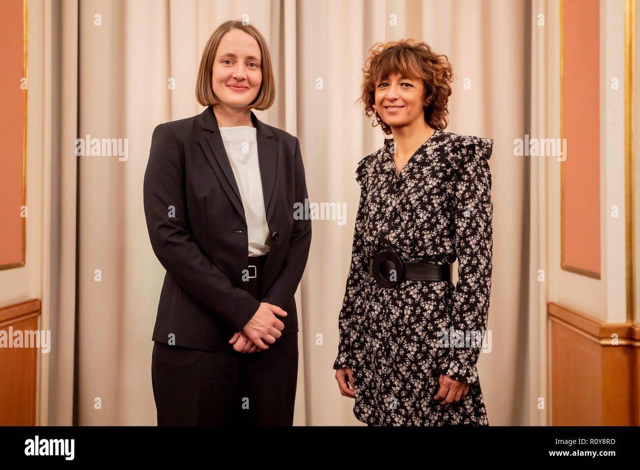 Berlin, Germany. 07th Nov, 2018. Daniela Rupp (l), Leibnitz junior ...