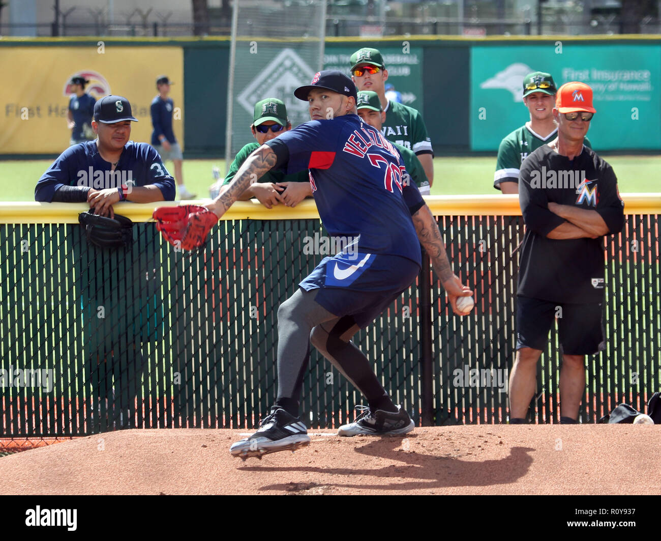 November 4, 2018 - Boston Red Sox Hector VelÃ¡zquez during a warm up ...
