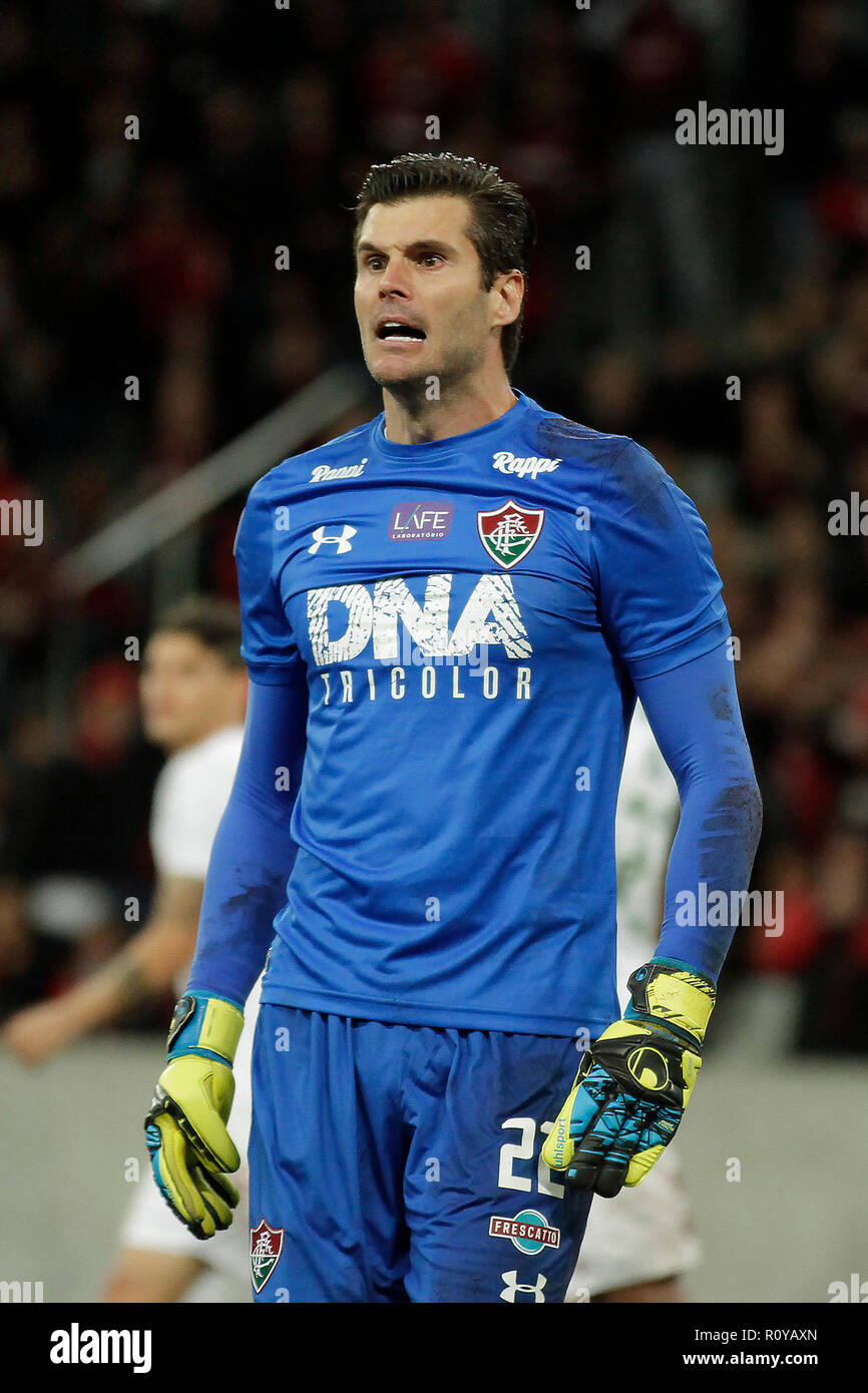 Curitiba, Brazil. 07th Nov, 2018. Goalkeeper Júlio César do Fluminense ...