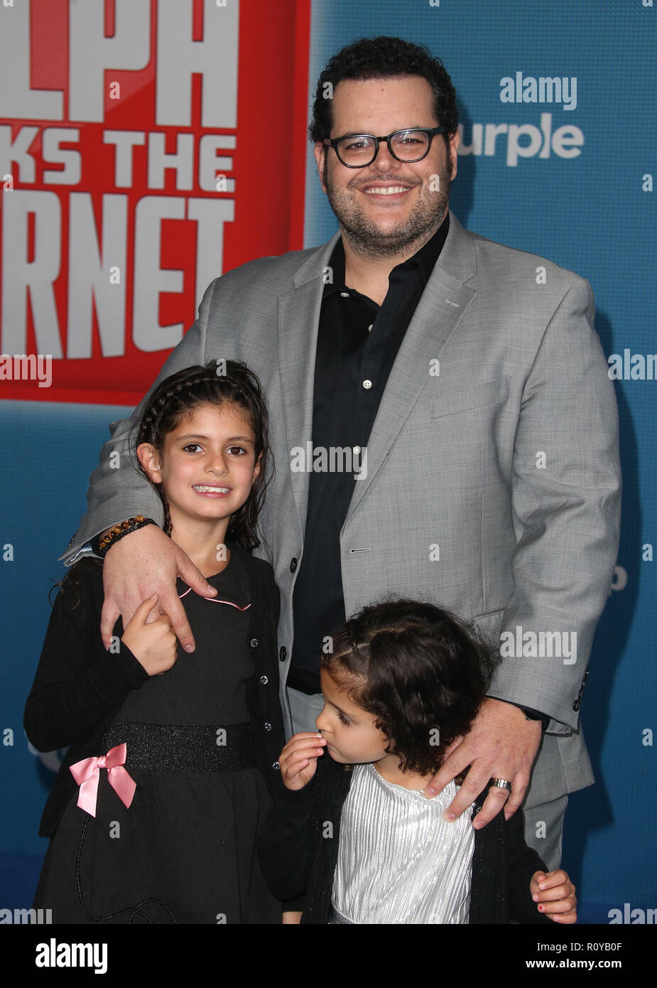 November 5, 2018 - Los Angeles, California, U.S. - Ava Gad, Josh Gad ...
