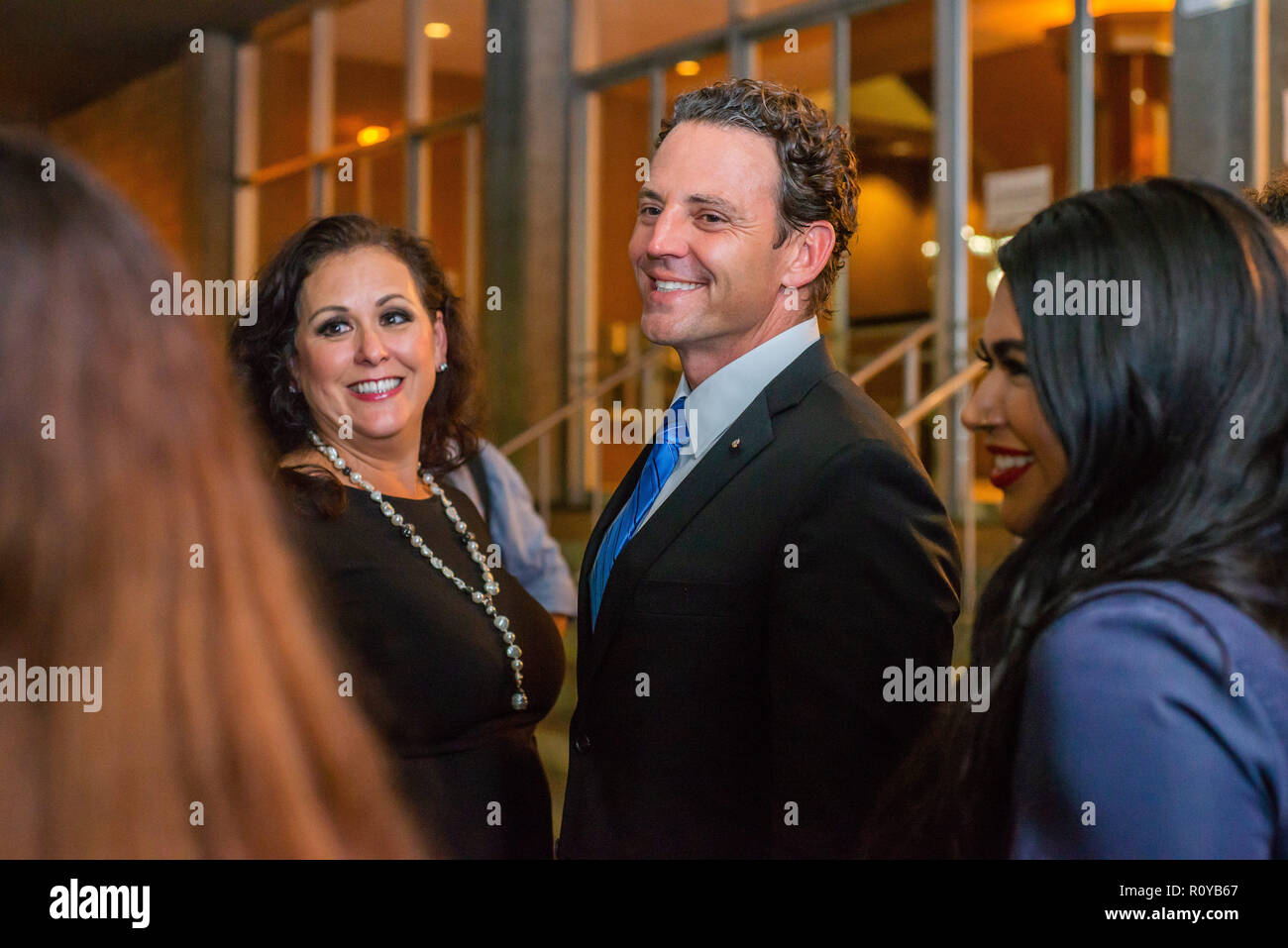 Lorena gonzalez california hi-res stock photography and images - Alamy