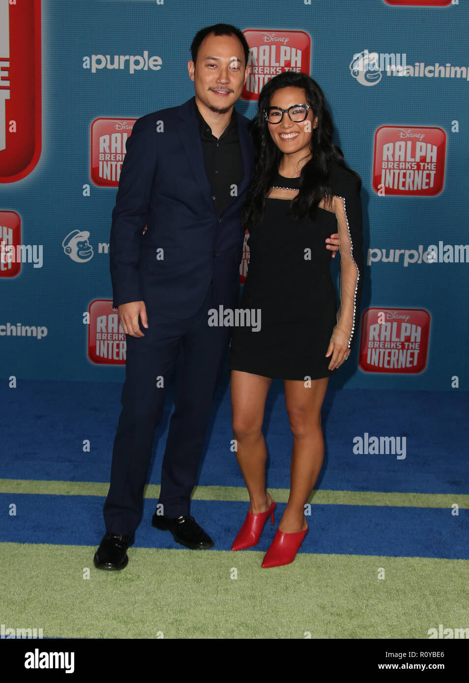 Los Angeles, California, USA. 5th Nov, 2018. Justin Hakuta, Ali Wong ...