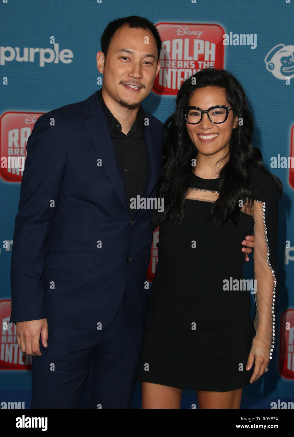 Los Angeles, California, USA. 5th Nov, 2018. Justin Hakuta, Ali Wong ...
