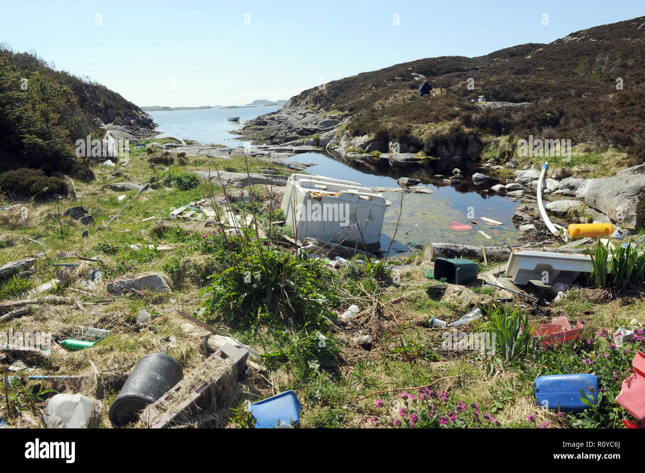 Bergen, Norway. 24th May, 2018. Garbage lies on a small island off the ...
