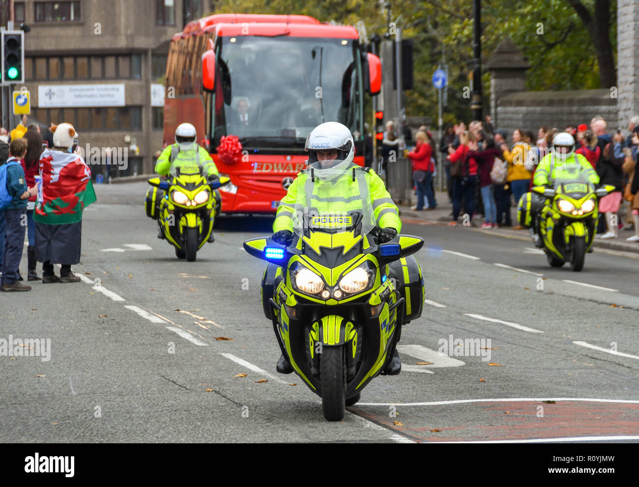 Light blue cardi hi-res stock photography and images - Alamy