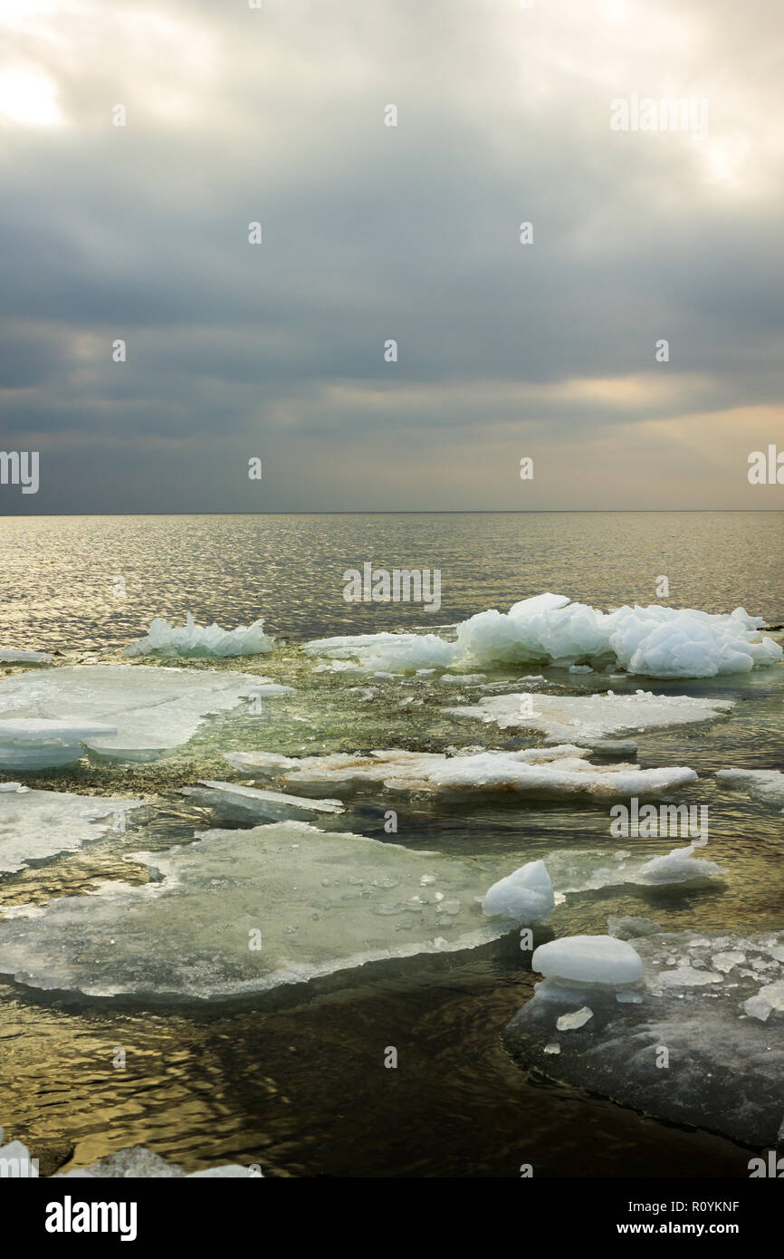 Two piles of rocks hi-res stock photography and images - Alamy