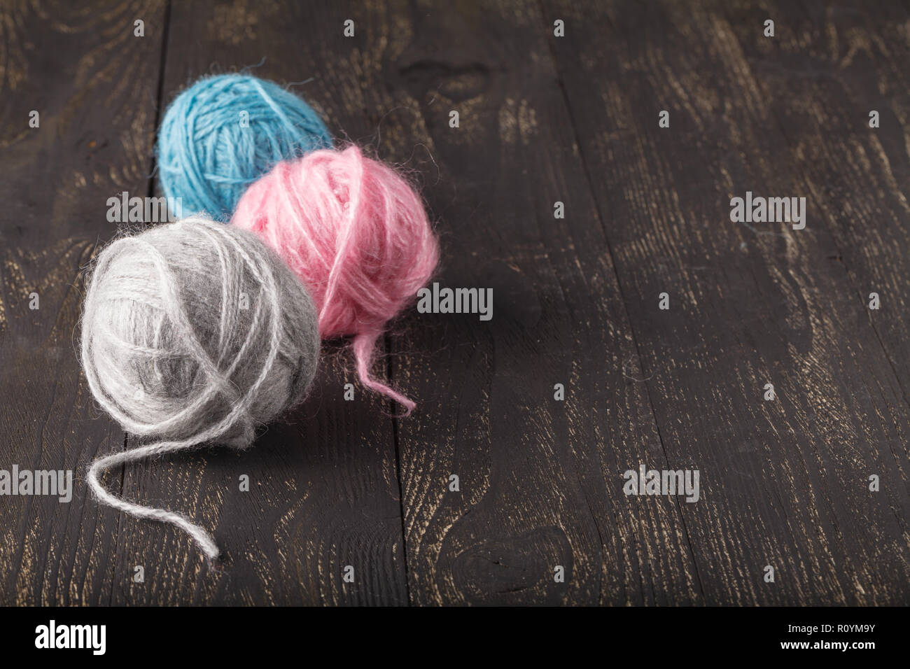 Tangle of silk threads hi-res stock photography and images - Alamy