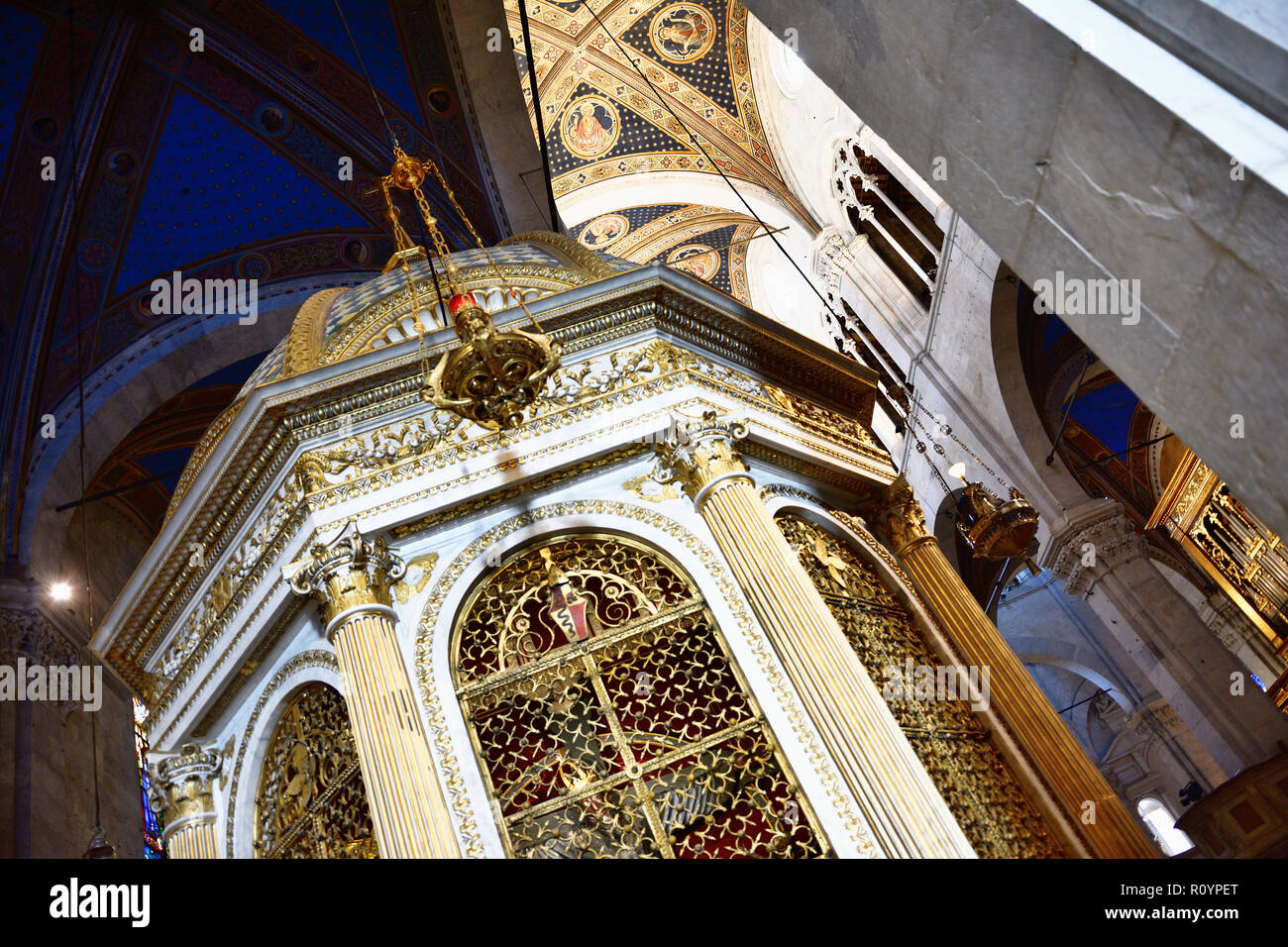 Cattedrale di San Martino, in the nave a small octagonal temple or ...