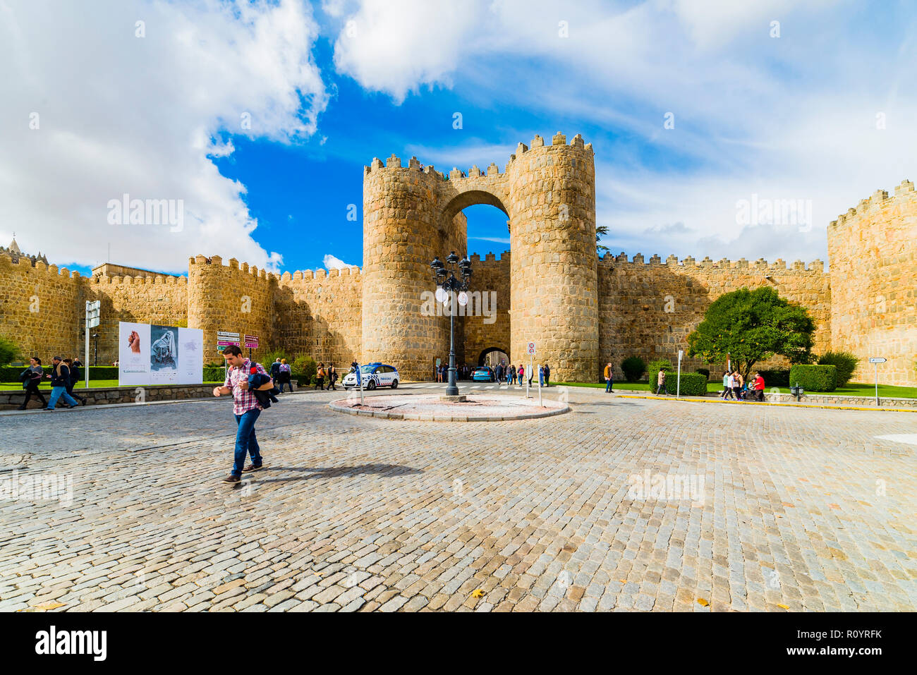 Alcazar gate hi-res stock photography and images - Alamy