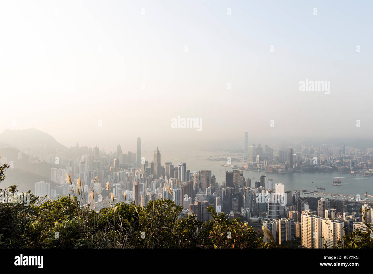 Hong Kong Trail Section 5, across Jardines Lookout and Mount Butler on ...