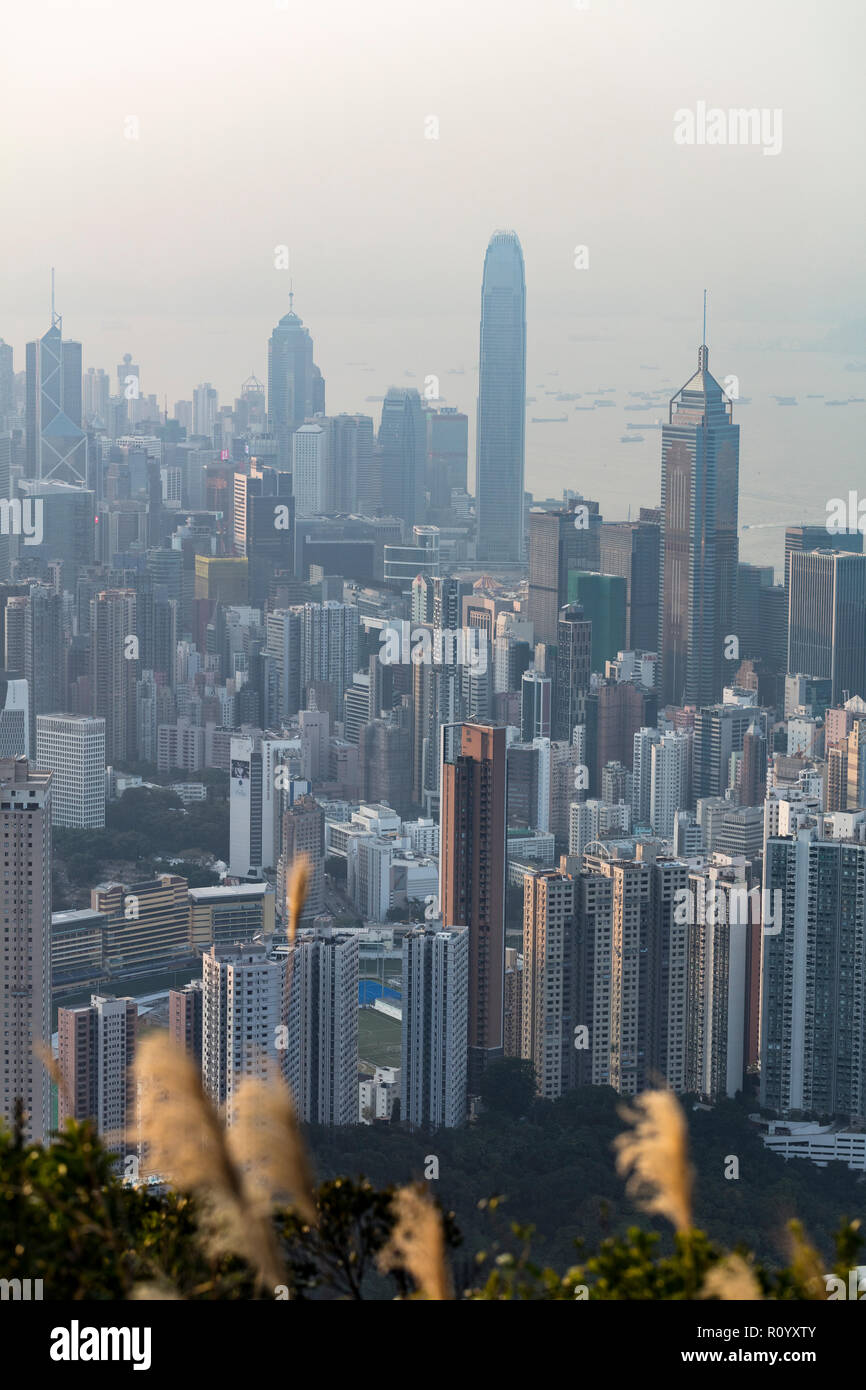 Hong Kong Trail Section 5, across Jardines Lookout and Mount Butler on ...
