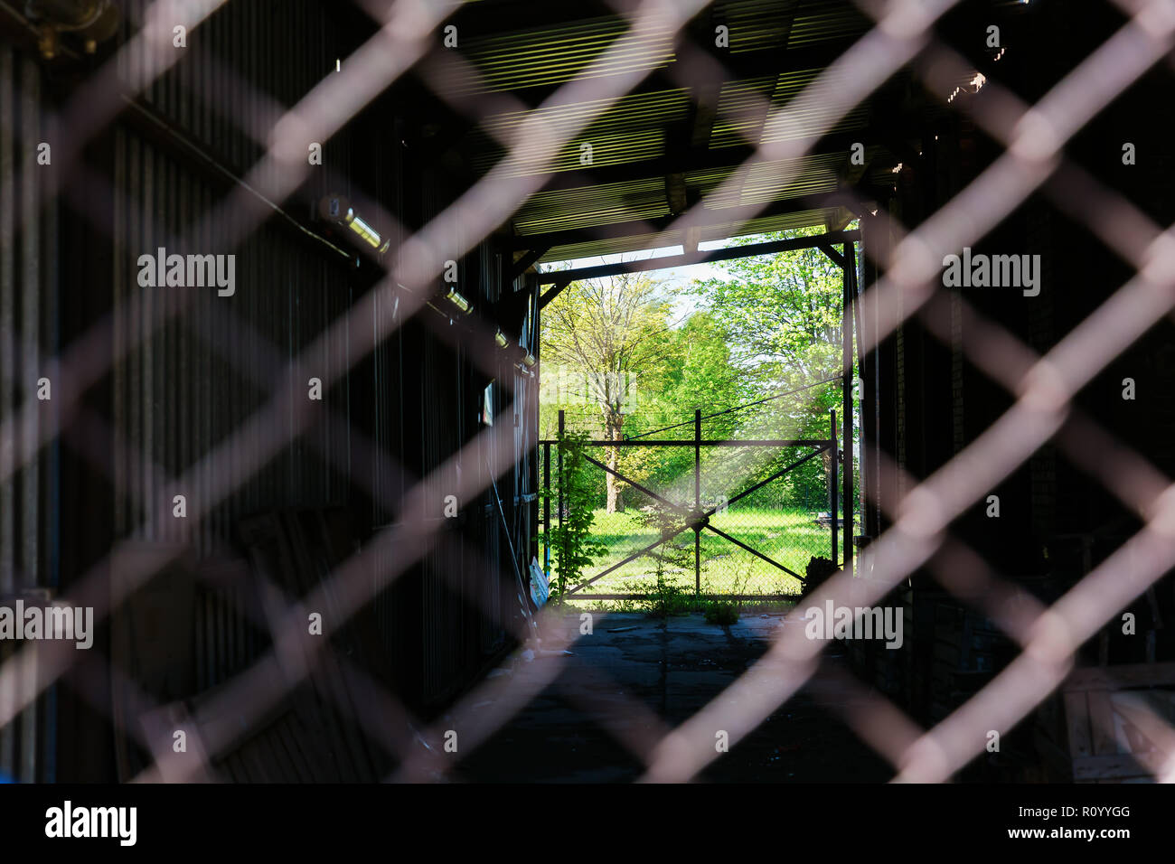 Corrugated iron shack hi-res stock photography and images - Alamy