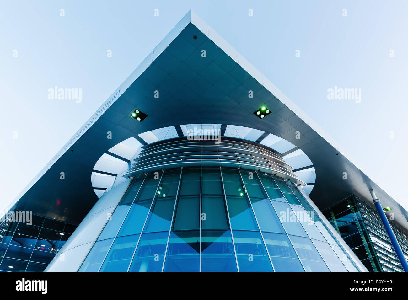 Mercedes benz headquarters hi-res stock photography and images - Alamy