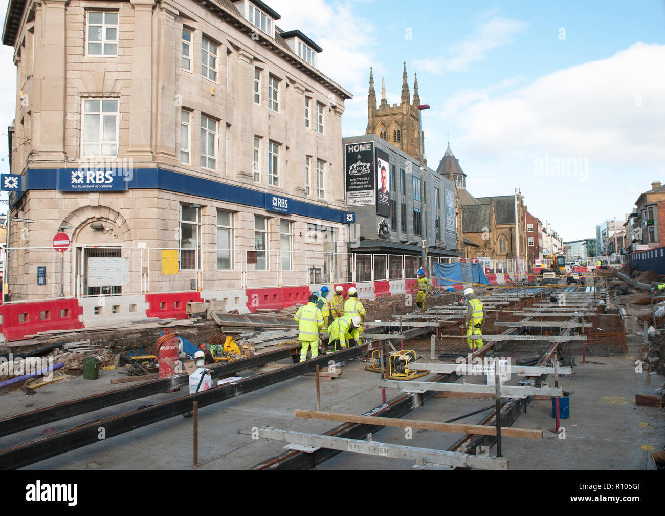 Blackpool promenade and bus hi-res stock photography and images - Alamy