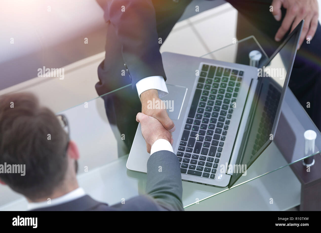 handshake business people in the workplace Stock Photo - Alamy