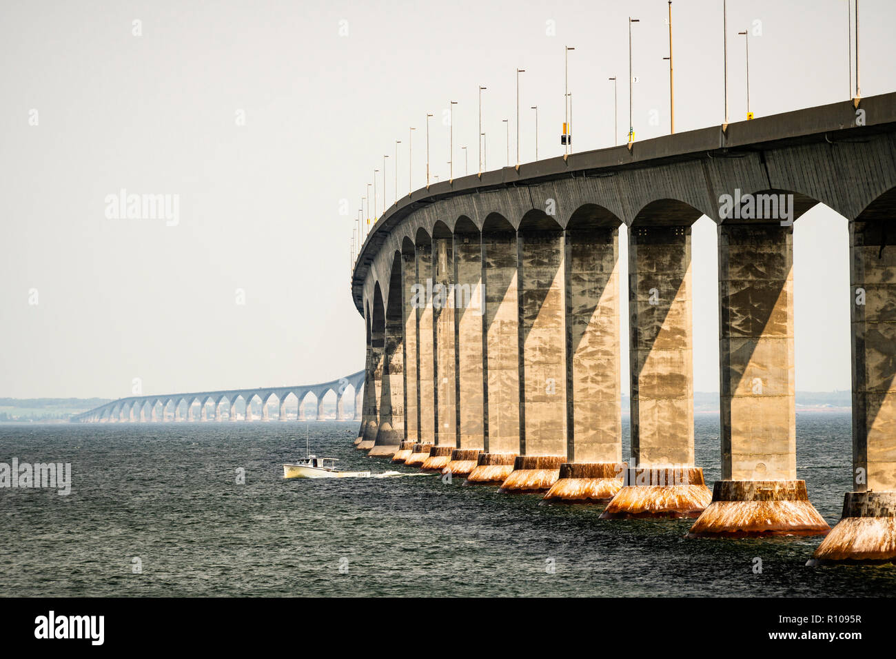 Confederation bridge hi-res stock photography and images - Alamy