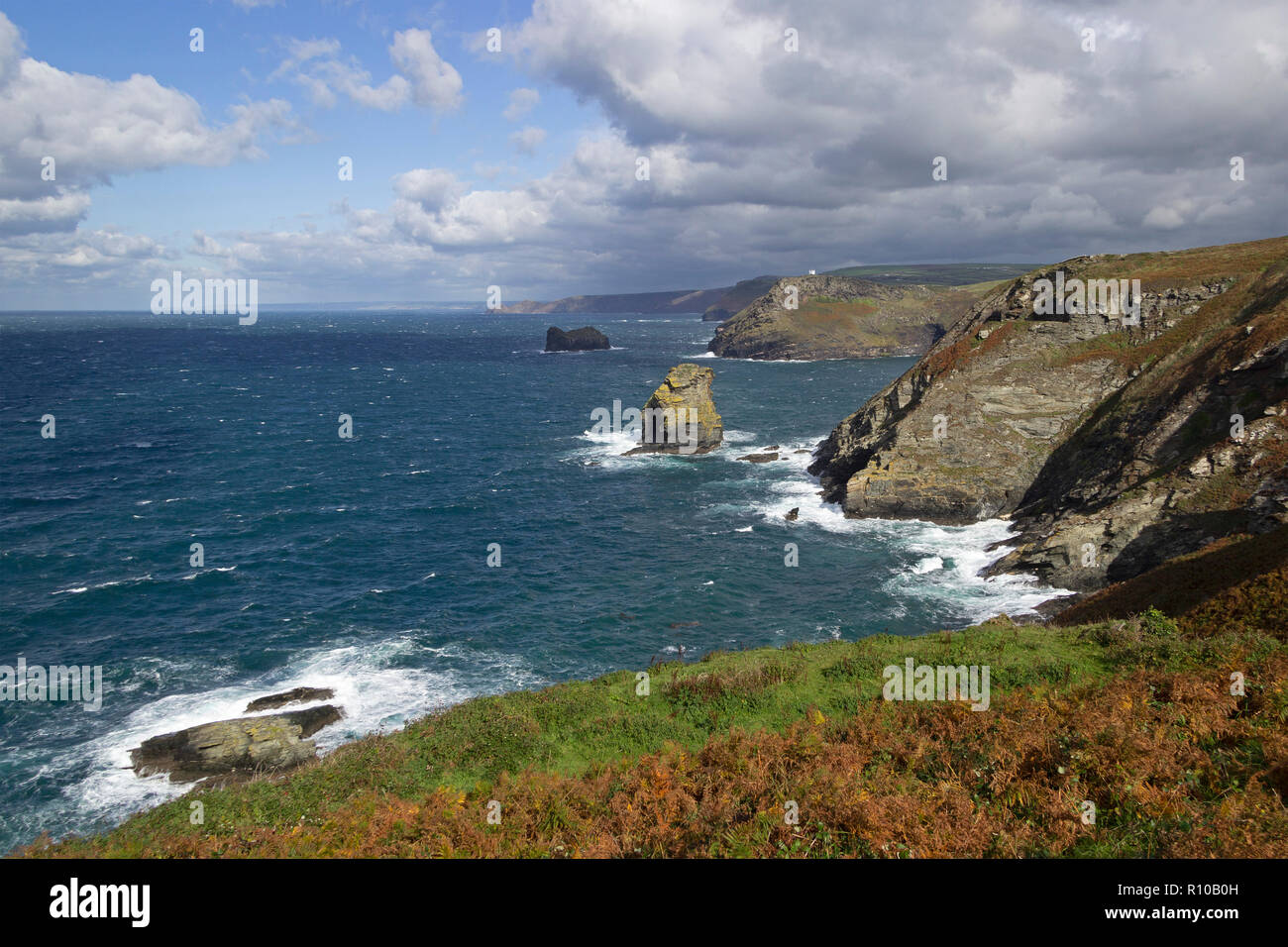 cliffs, South West Coast Path between Boscastle and Tintagel, Cornwall ...