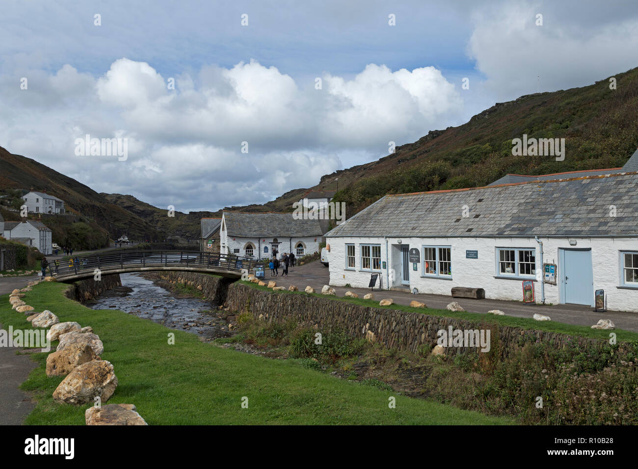 Boscastle cornwall england hi-res stock photography and images - Alamy
