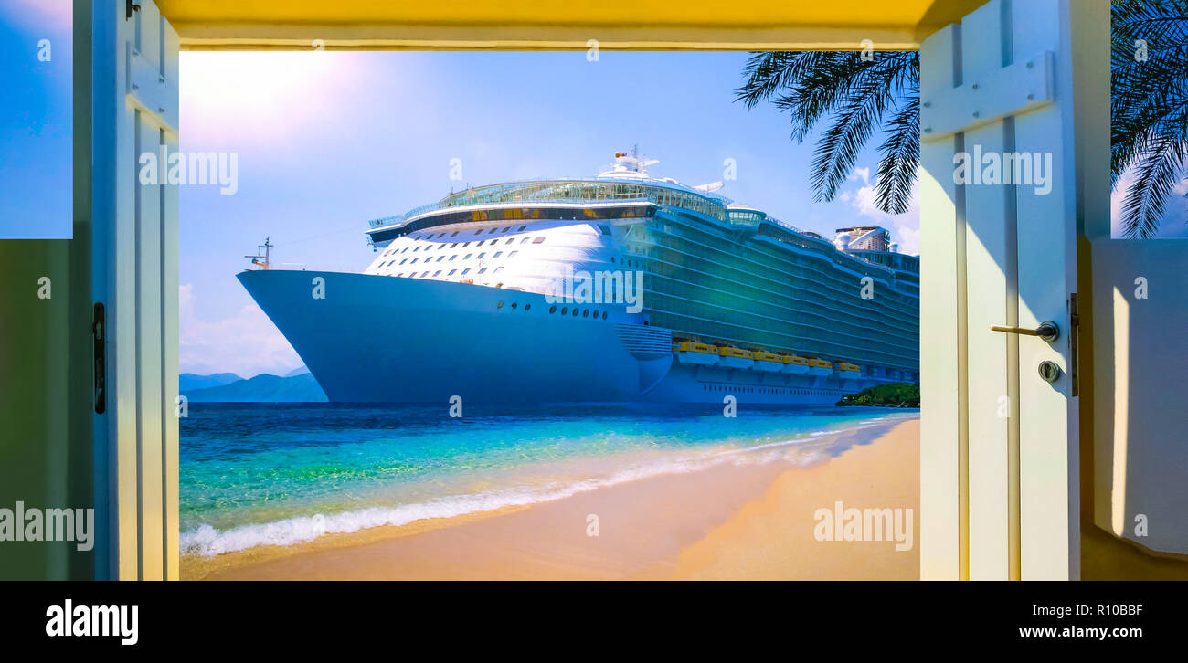 Cruise ship in open door frame - happy cruise concept Stock Photo - Alamy