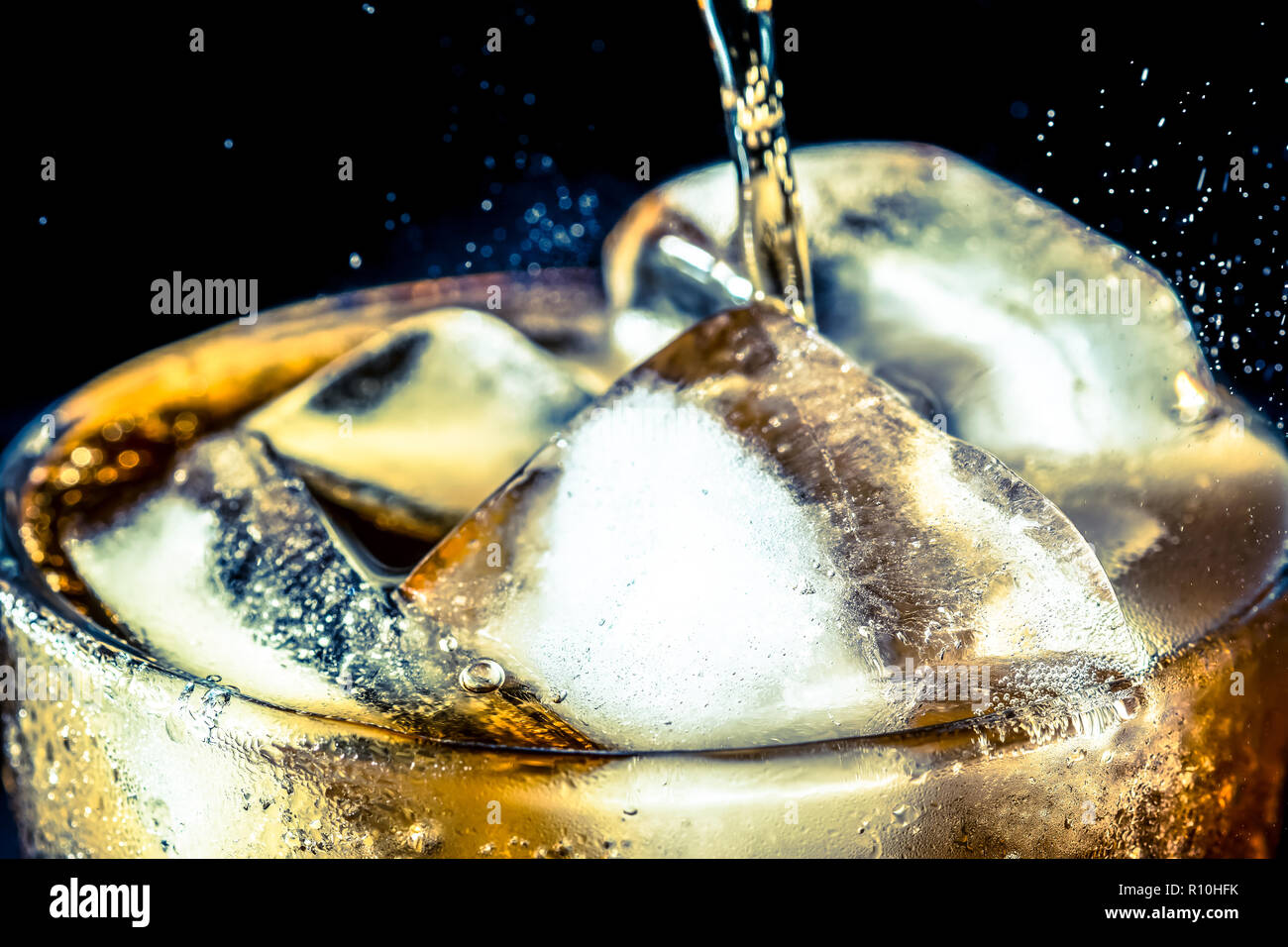 Carbonated drink splashing hi-res stock photography and images - Alamy