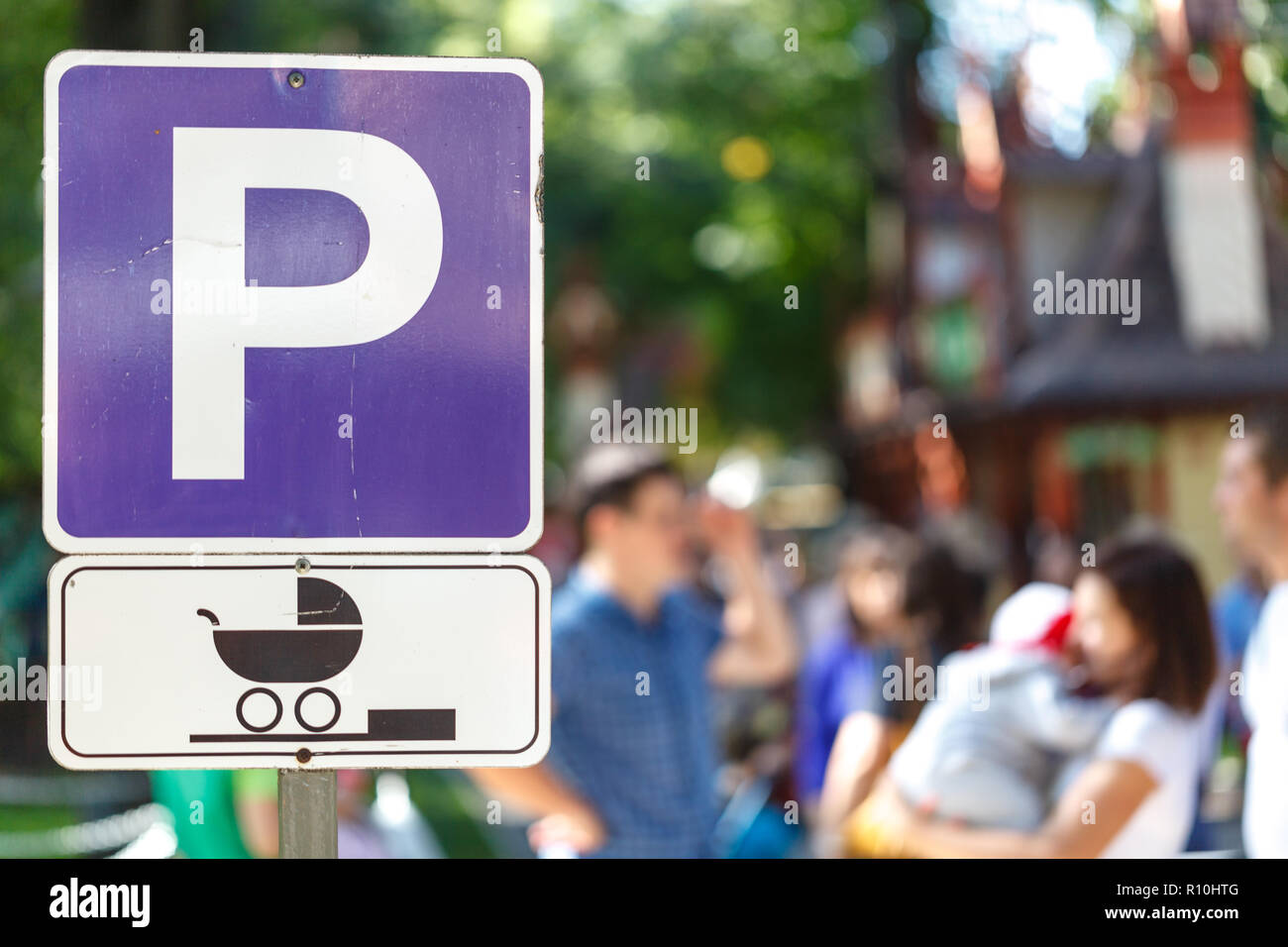 Pram Parking Stock Photos & Pram Parking Stock Images - Alamy