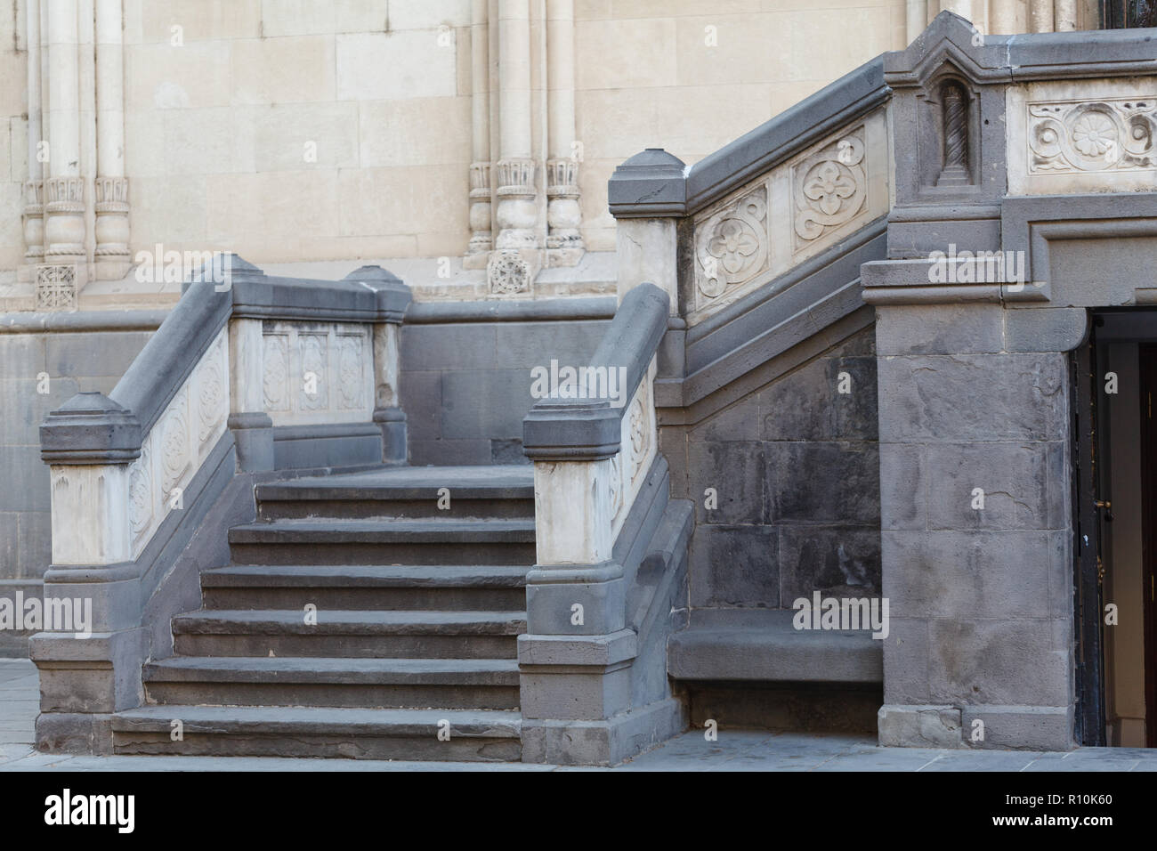 Stone stairs at the side entrance of church Stock Photo - Alamy