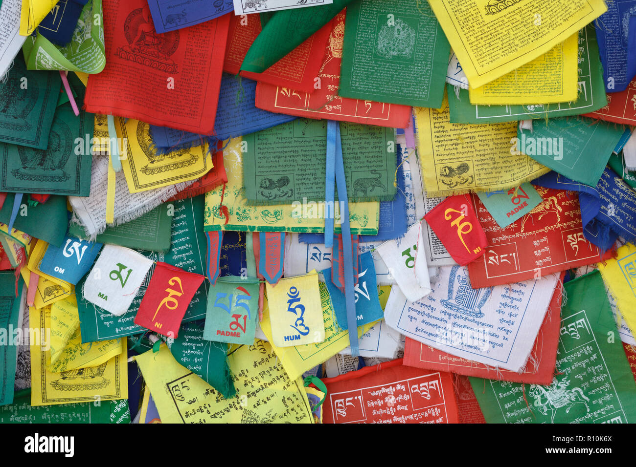 Buddhist prayer flags Stock Photo - Alamy