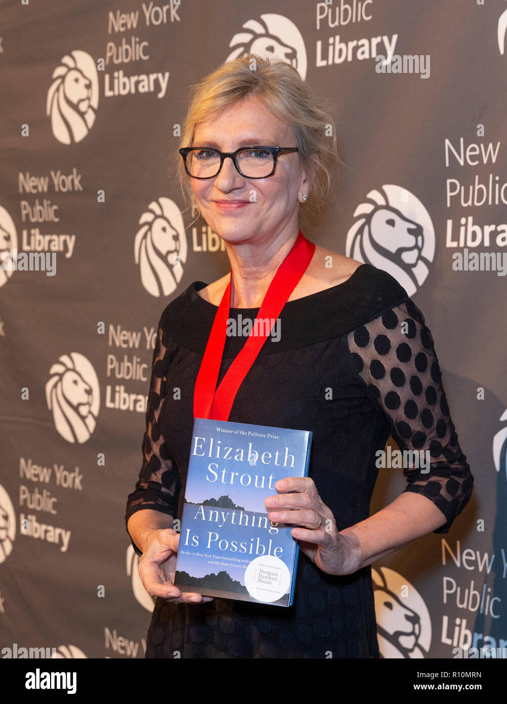 Library Lions Nypl Lions Gala High Resolution Stock Photography and ...