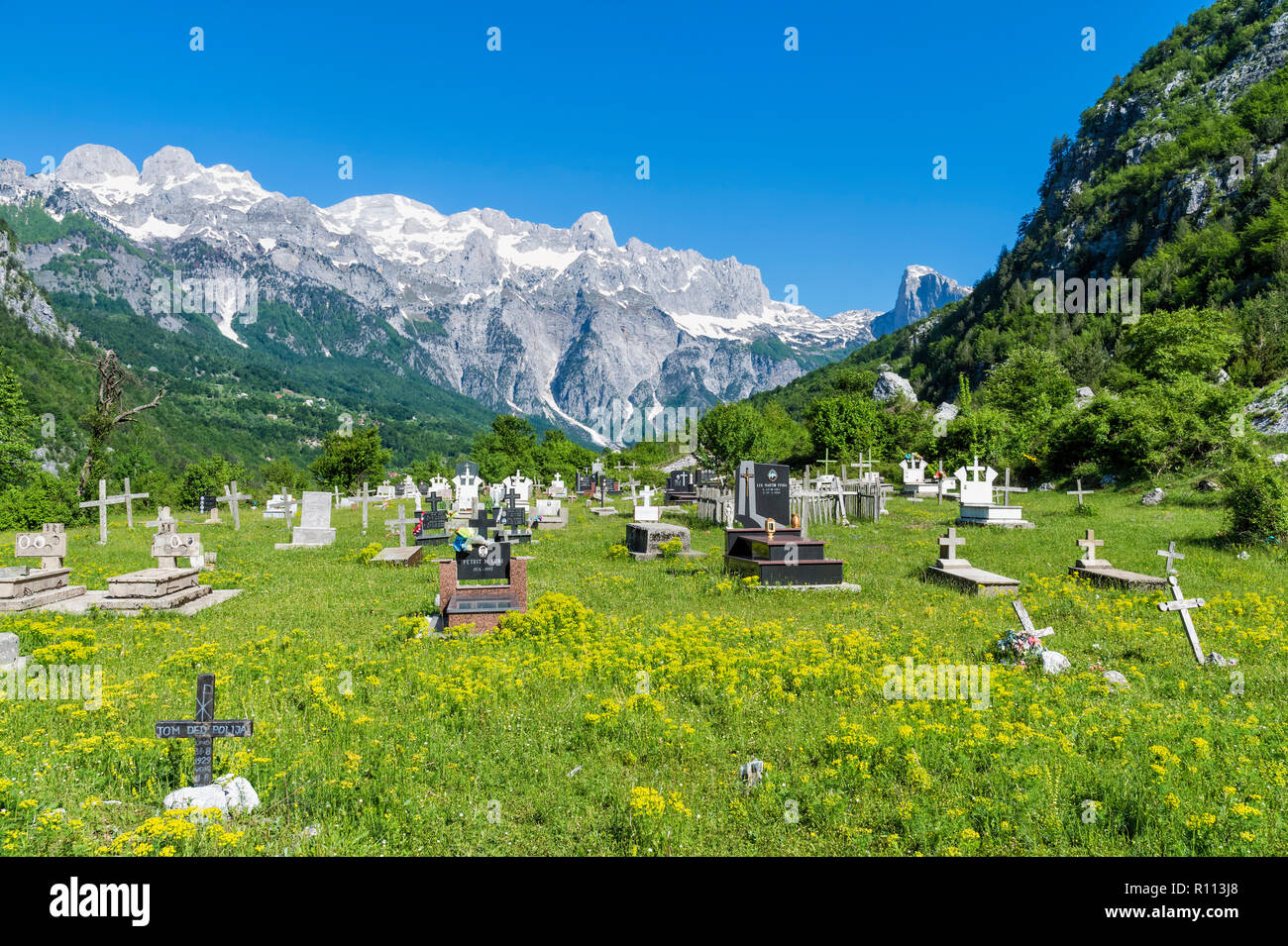 Village cemetery hi-res stock photography and images - Alamy