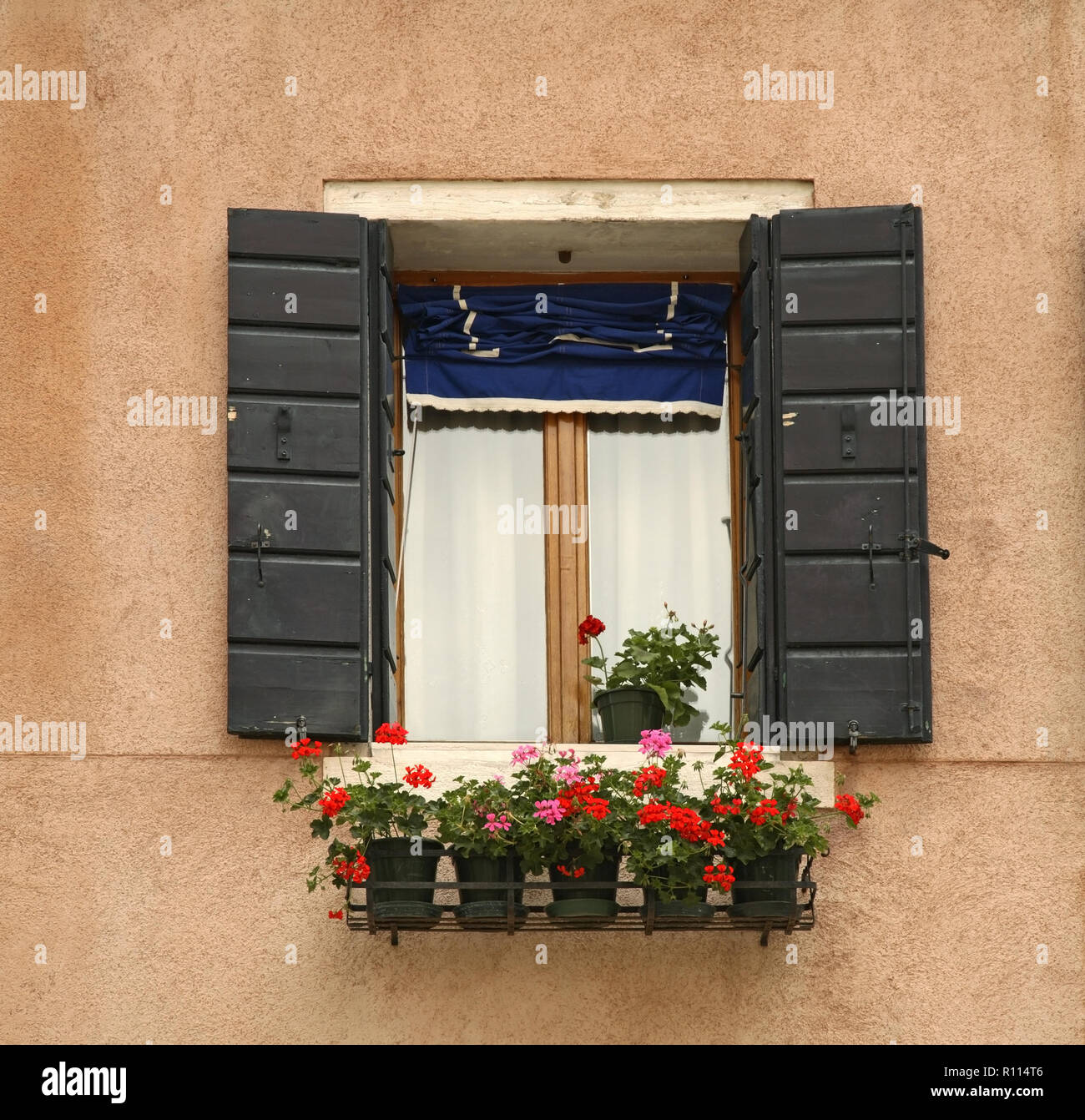 Window of historic building in Venice. Veneto. Italy Stock Photo - Alamy