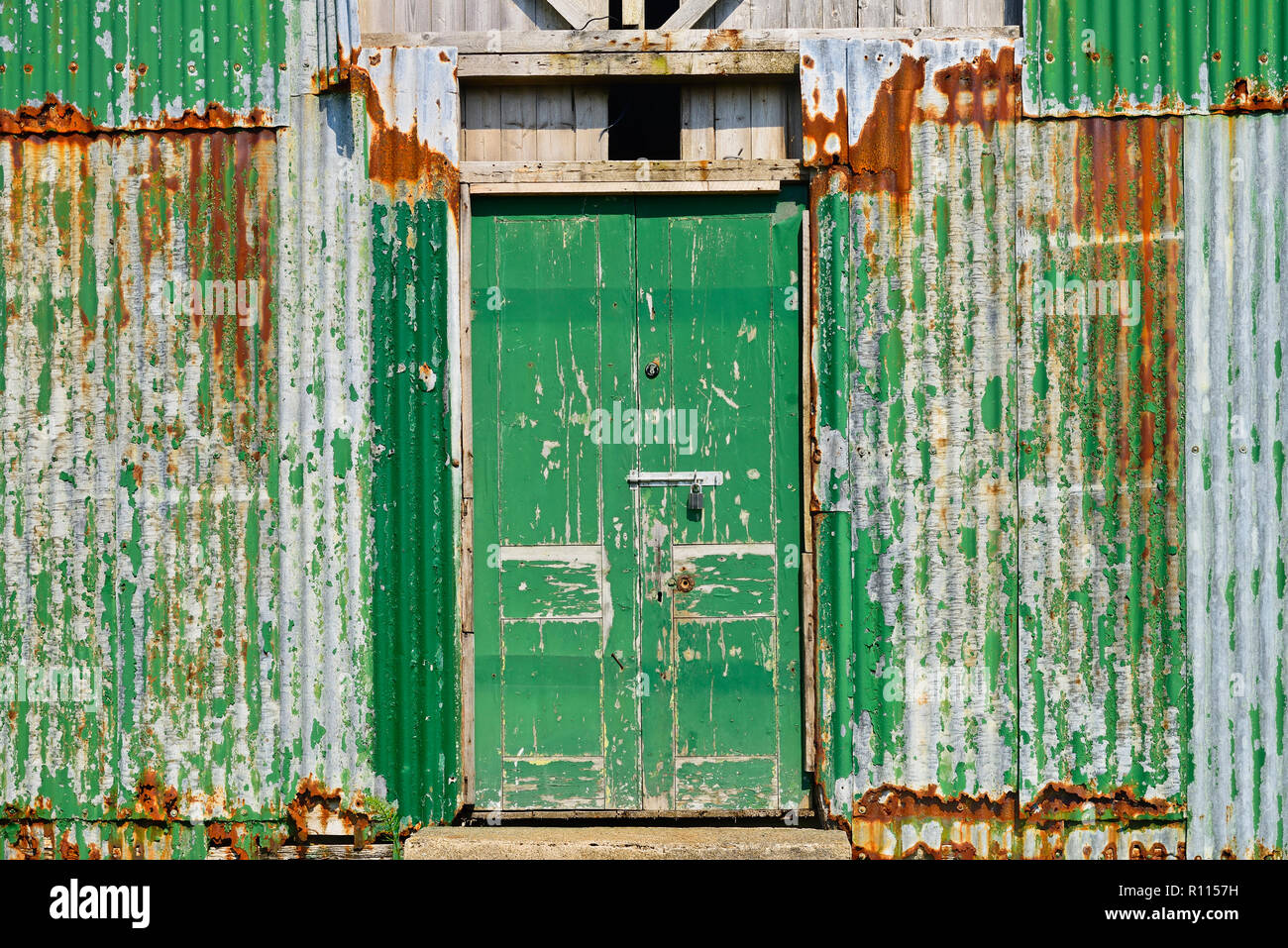 Ireland, County Donegal, inishowen, Fort Dunree, Doorway of abandoned ...
