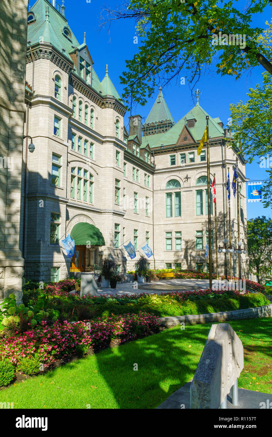 Quebec town hall hi-res stock photography and images - Alamy