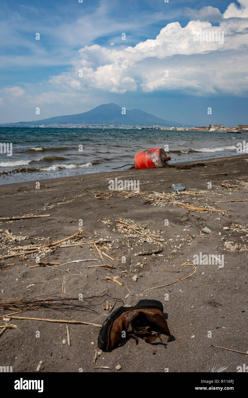 Polluted beach in castellammare di stabia Italy Stock Photo - Alamy