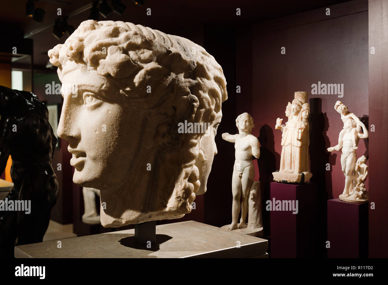 Classical sculpture in Mougins Museum of Classical Art Stock Photo - Alamy