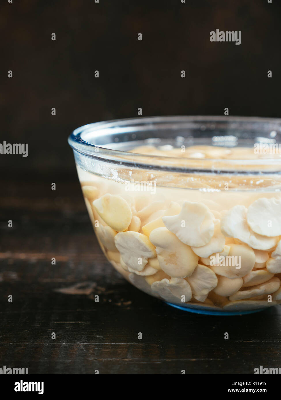 Soaking beans hi-res stock photography and images - Alamy
