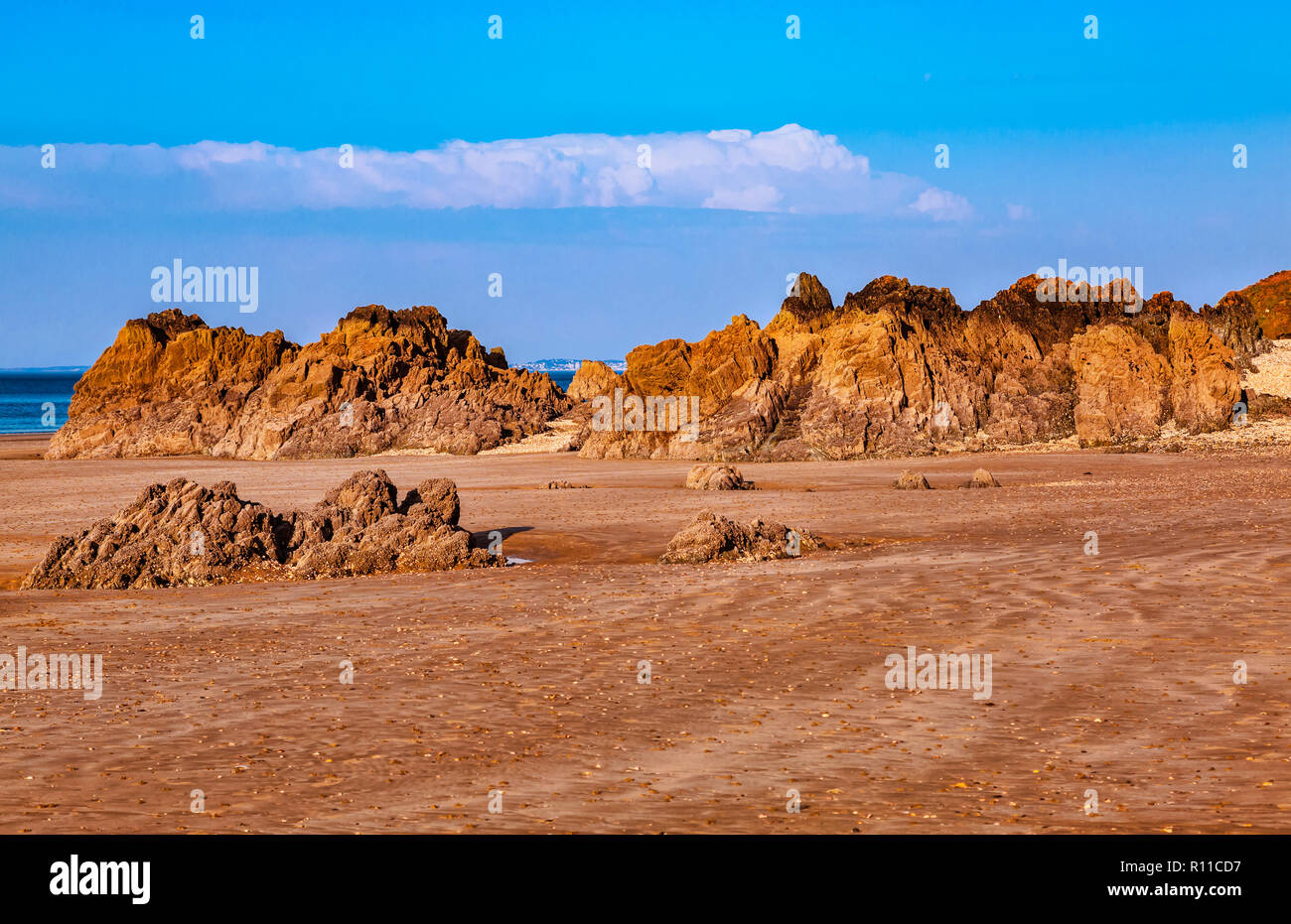 Wild rocky beach in Brittany on Armor Coastline Stock Photo - Alamy