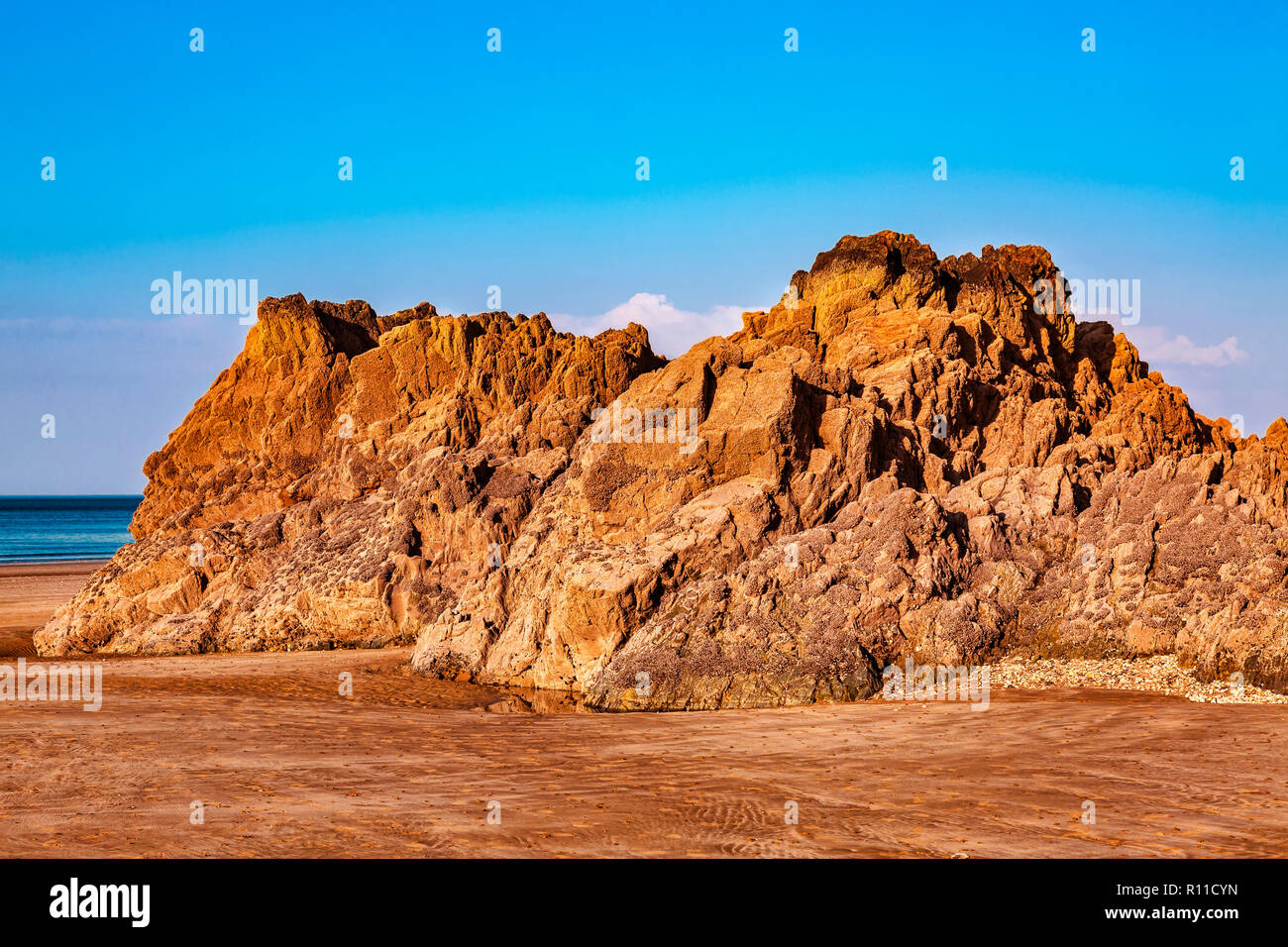 Wild rocky beach in Brittany on Armor Coastline Stock Photo - Alamy