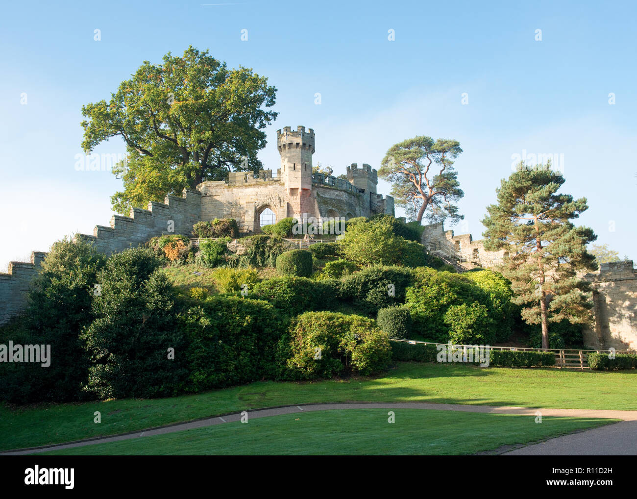 Medieval castle courtyard tall hi-res stock photography and images - Alamy