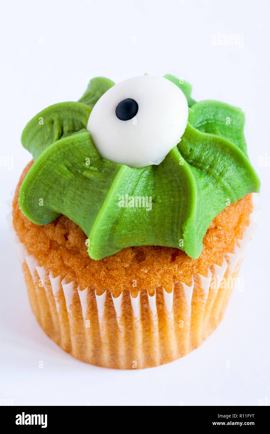 Fondant Monster Cupcakes