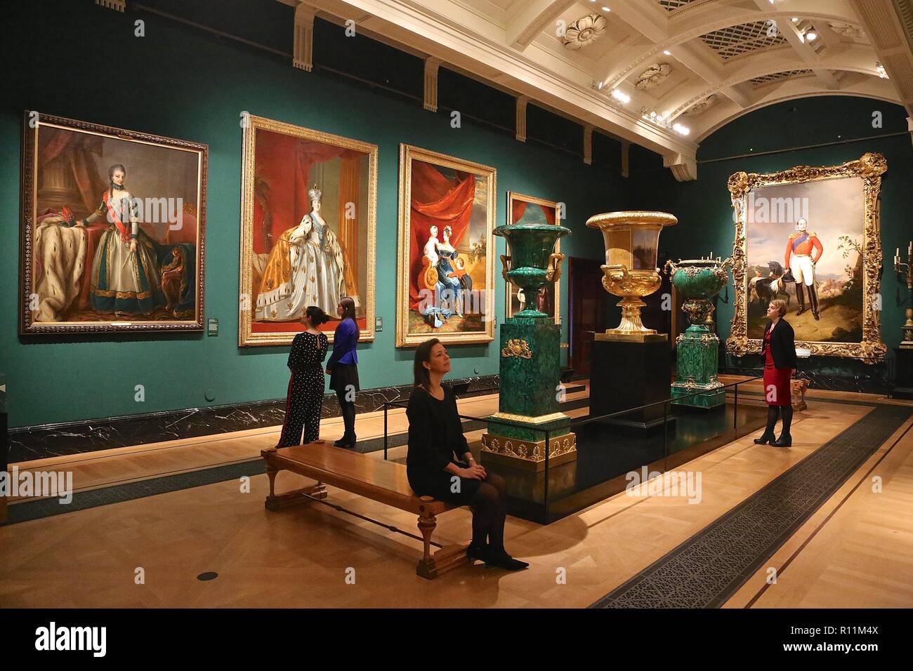 The Queen's Gallery , Buckingham Palace Stock Photo - Alamy